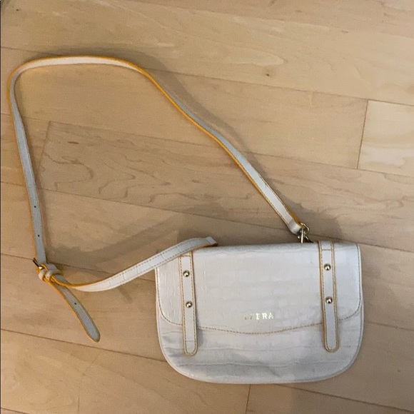 Brera Italy | Bags | Brera Italy Cream Leather Purse | Poshmark